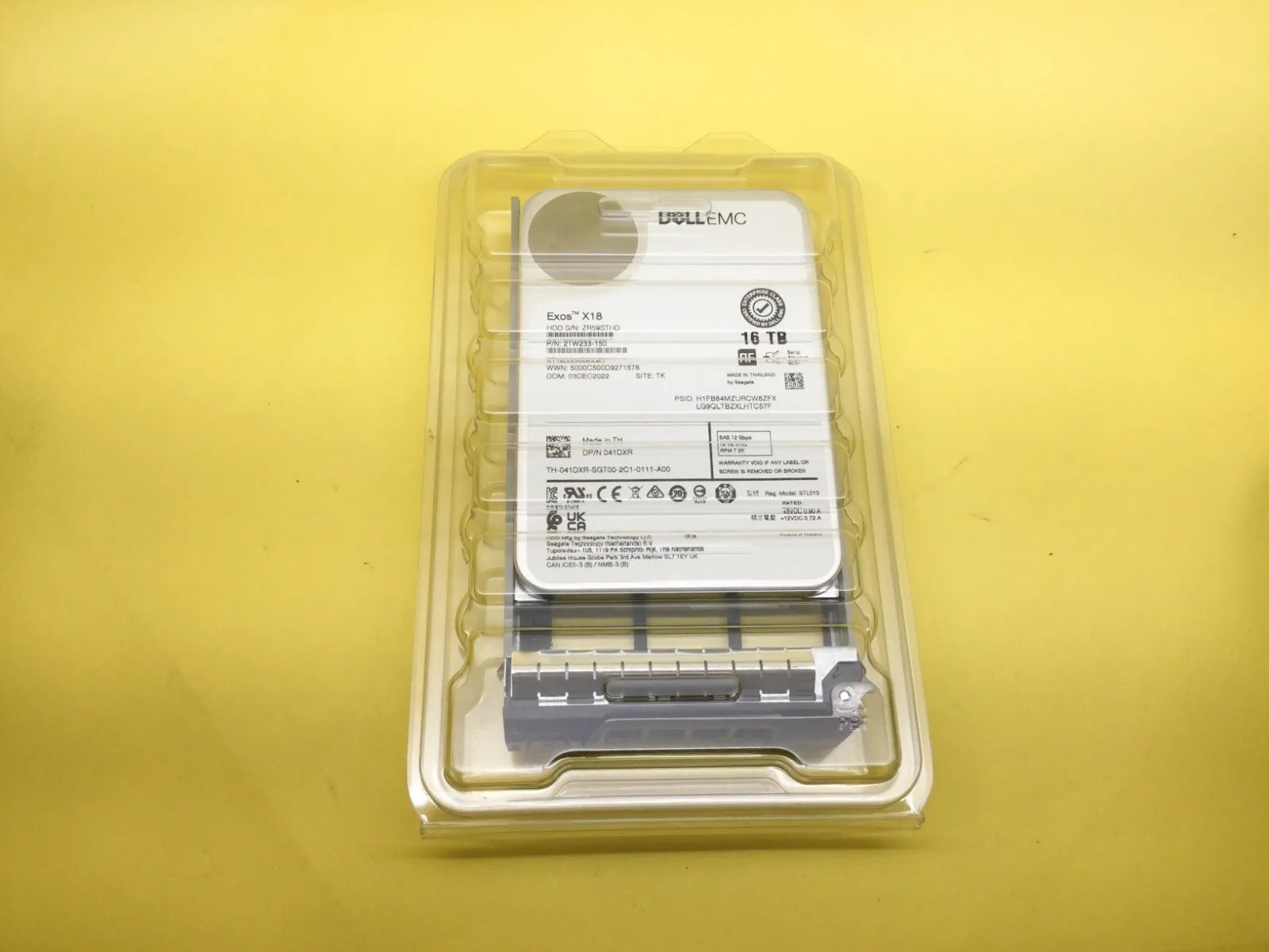 هارد استوریج دل 16TB NL SAS 12G 7.2K 041DXR – سرور دل | سرور و ذخیره ...